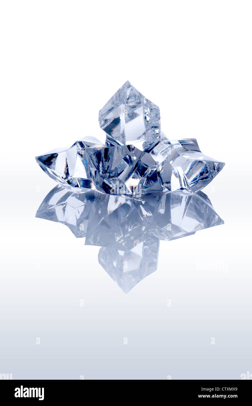 Small heap of crushed ice pieces Stock Photo - Alamy