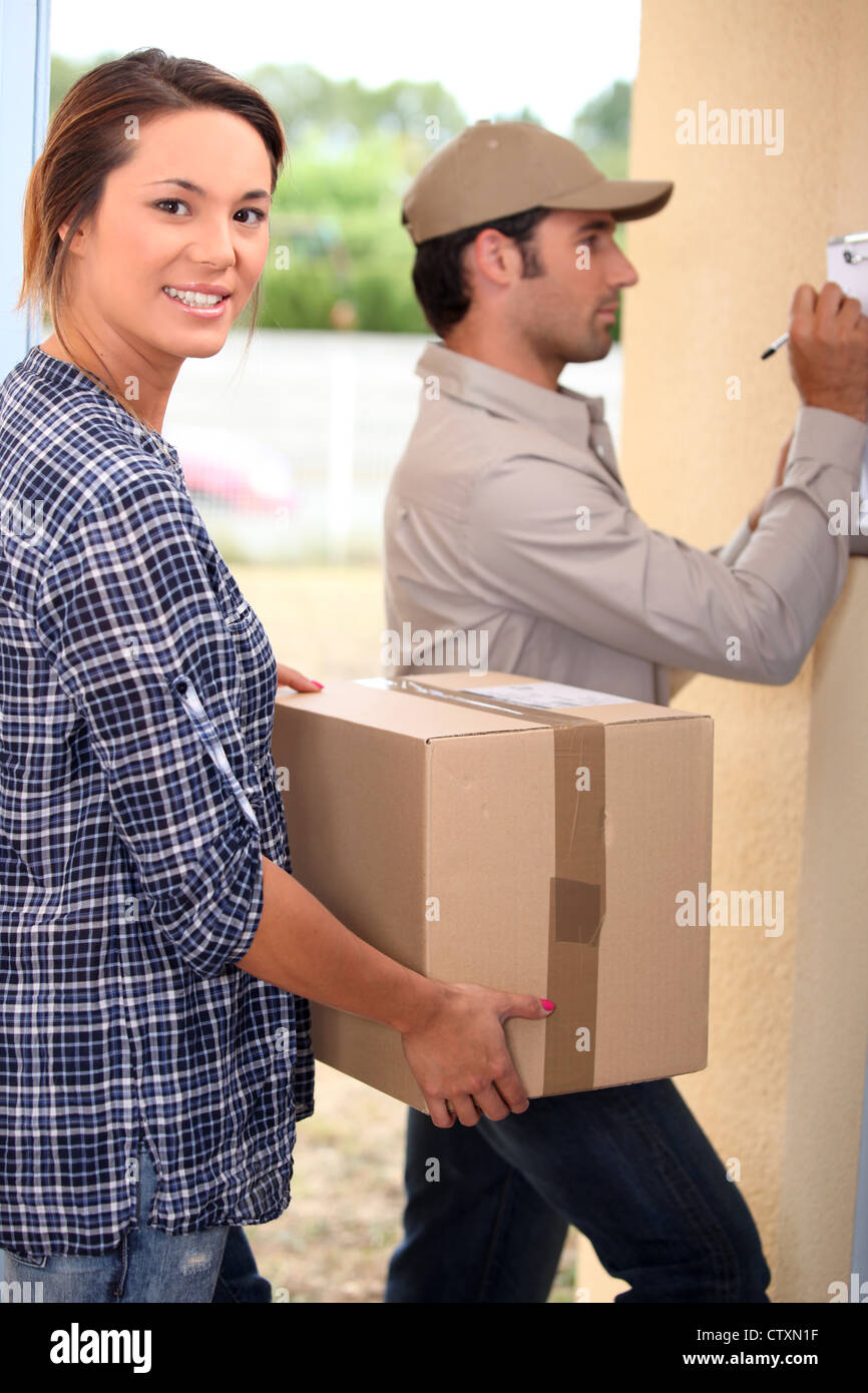 Delivery package collecting Stock Photo - Alamy