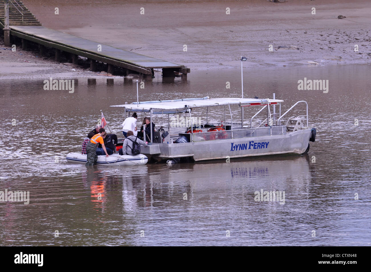 Kings lynn the ferry hi-res stock photography and images - Alamy
