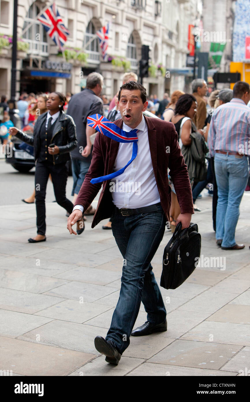 Walking pose hi-res stock photography and images - Alamy