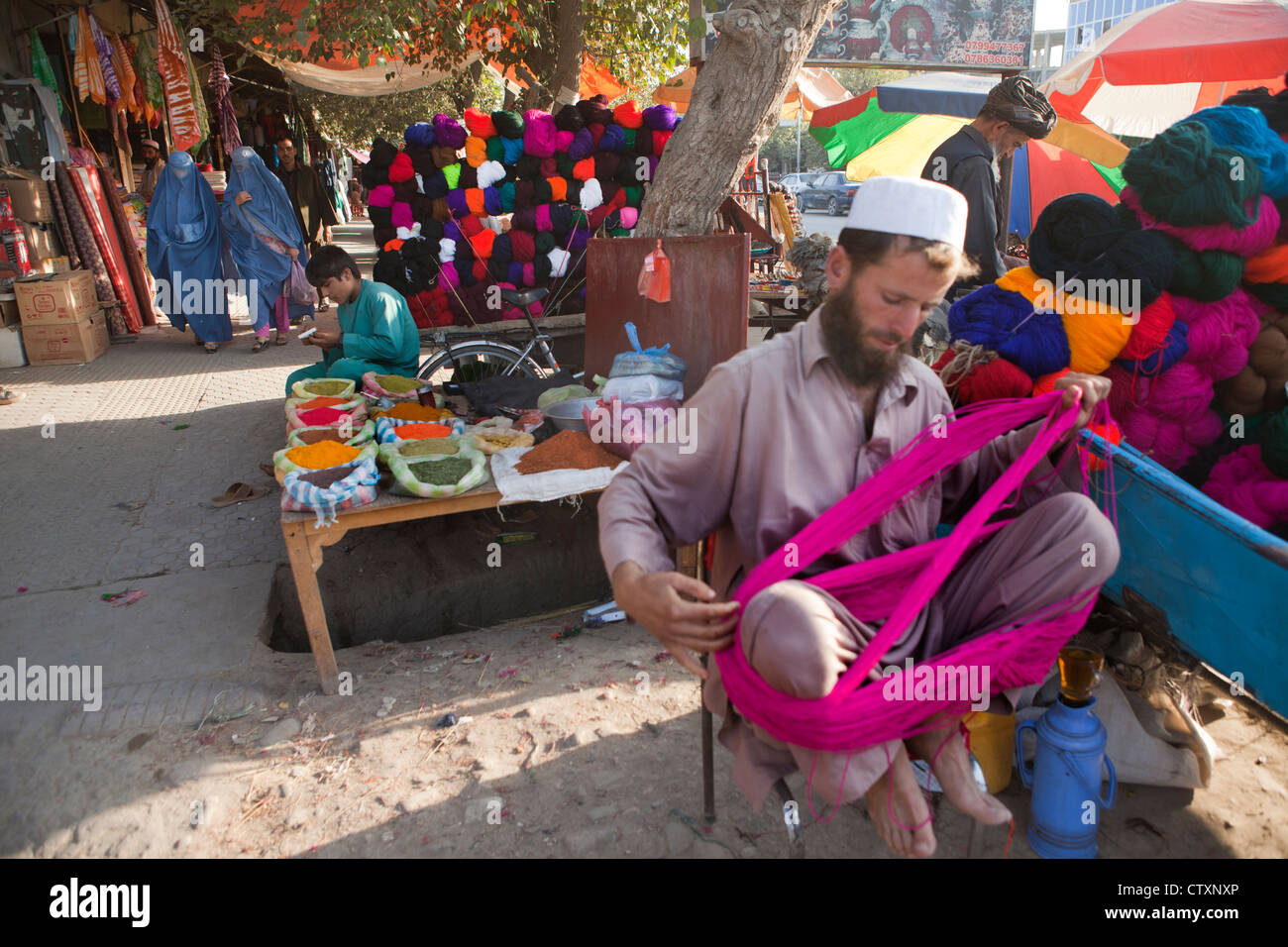 Bazaar in downtown Kunduz city, Afghanistan Stock Photo - Alamy