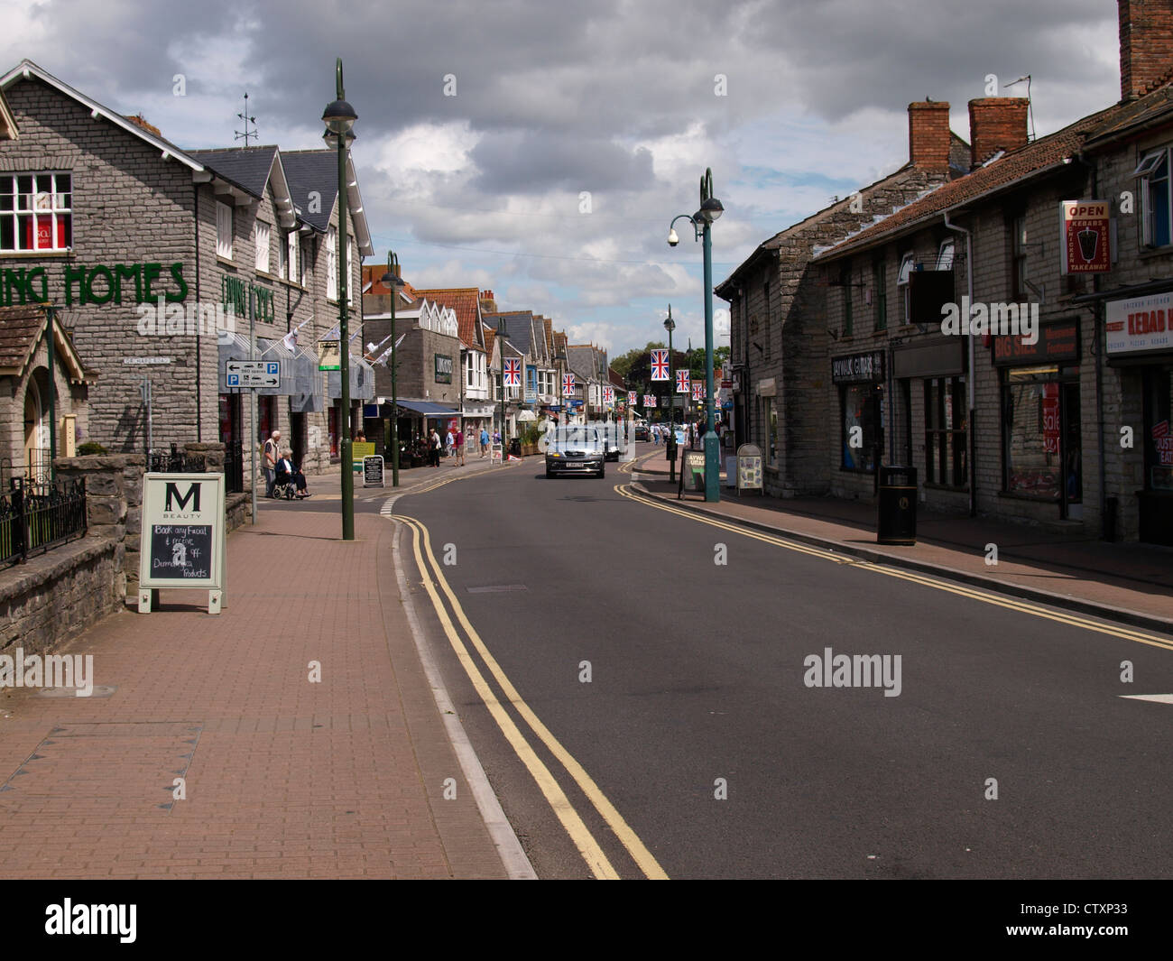 Street town main high street, Somerset, UK Stock Photo - Alamy