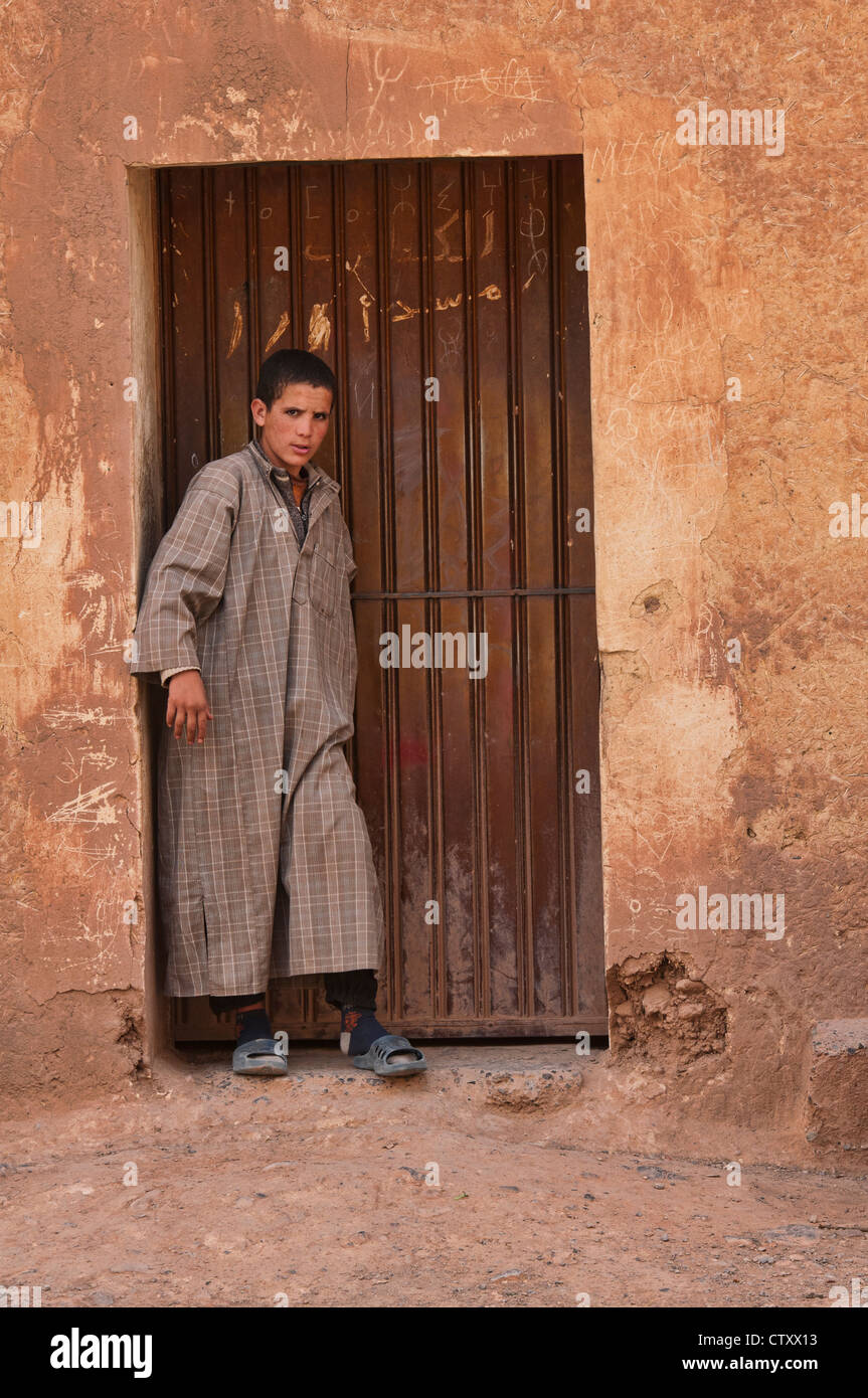 Djellaba robe morocco hi-res stock photography and images - Alamy