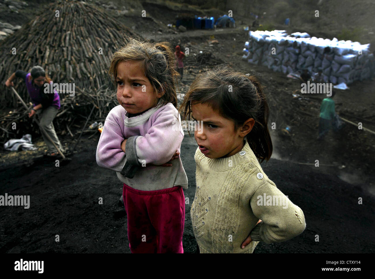 Suffering Children Stock Photos & Suffering Children Stock Images - Alamy