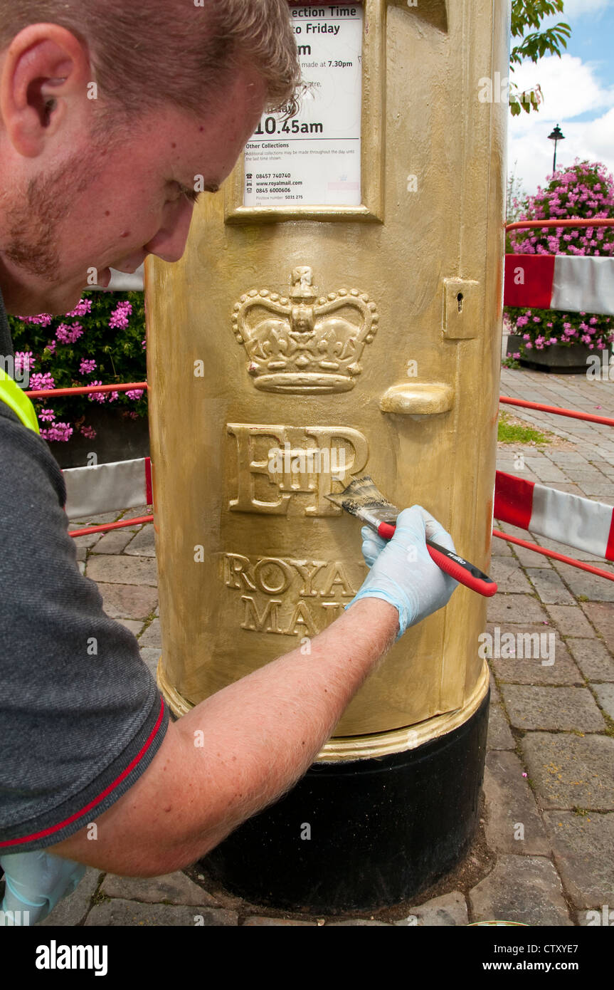 Post Box Being Painted Gold In Hamble Hampshire to celebrate Dani King ...