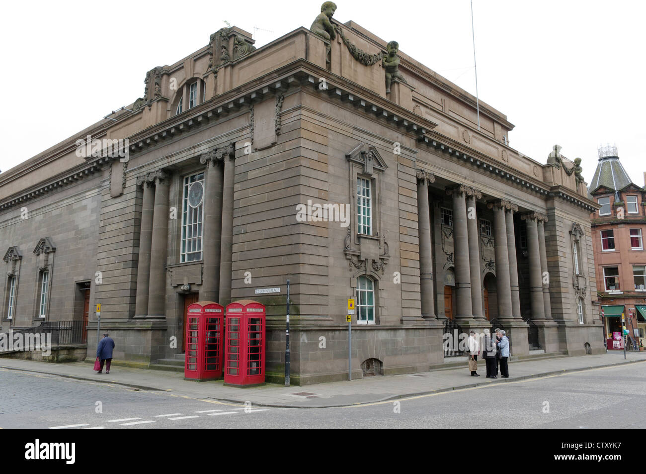 Perth City Hall, an Edwardian building in the middle of Perth Stock ...