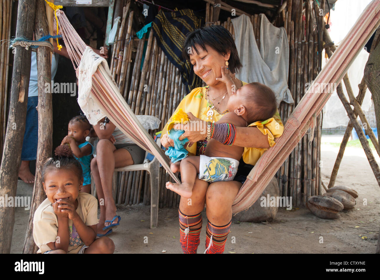Kuna Indians in San Blas Islands, Panama Stock Photo - Alamy