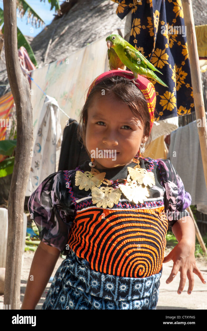 Kuna Indian in San Blas Islands, Panama Stock Photo - Alamy