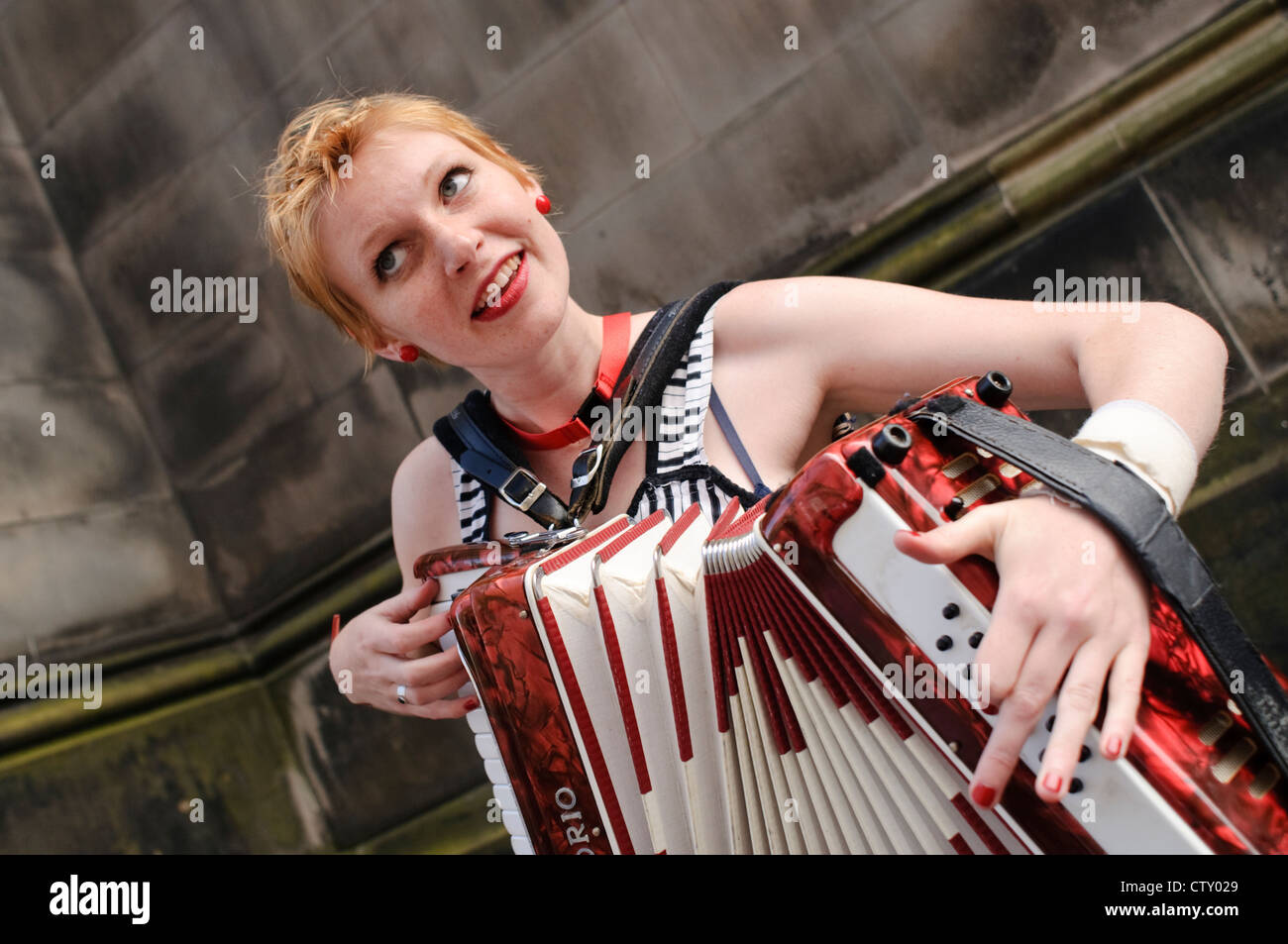 Accordionist piano accordion hi-res stock photography and images - Alamy