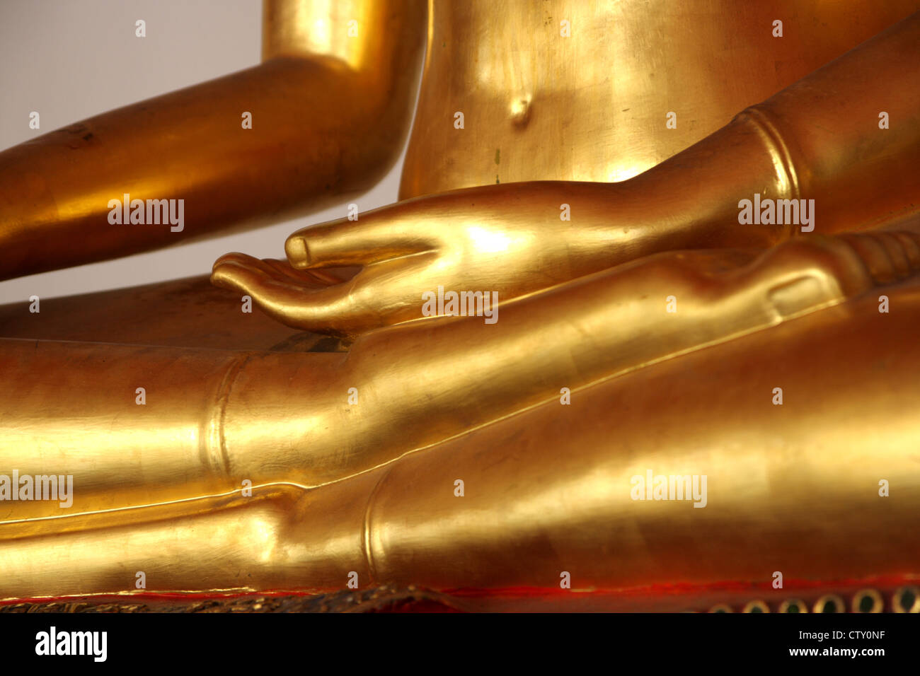 Hand on statue hi-res stock photography and images - Alamy