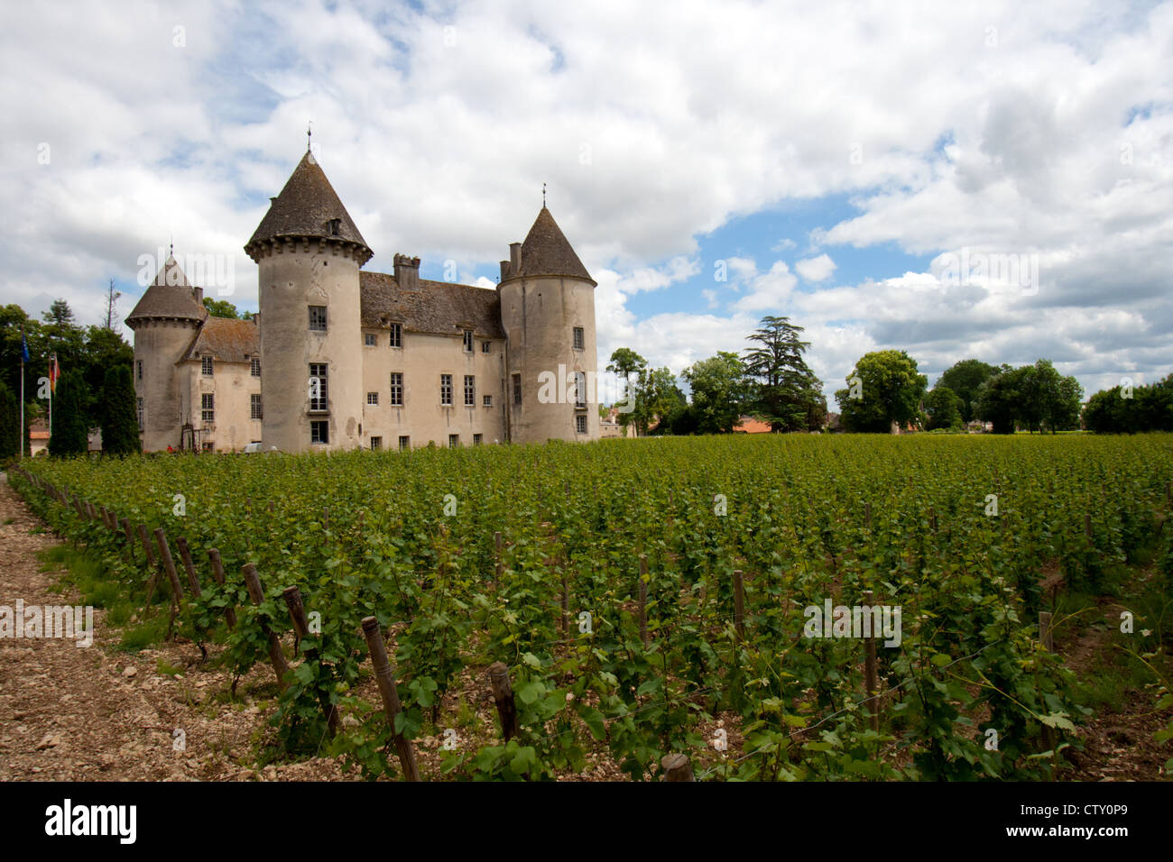 Savigny-lès-Beaune castle, France Stock Photo - Alamy