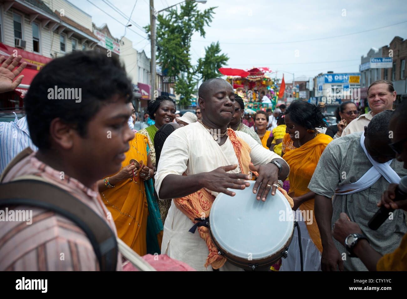 Ratha yatra nyc hi-res stock photography and images - Alamy