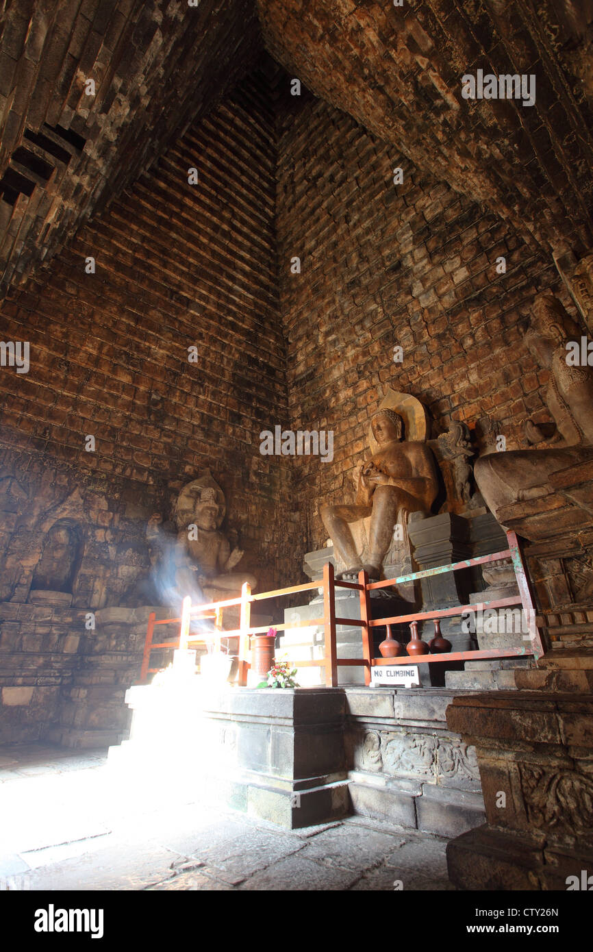 Inside borobudur temple hi-res stock photography and images - Alamy