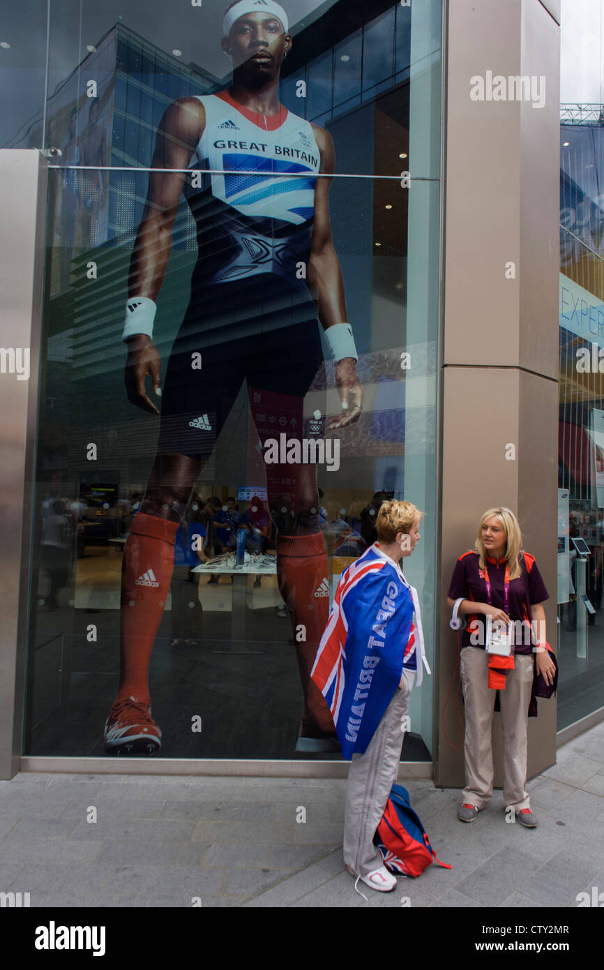 With a giant Phillips Idowu, the Team GB triple jumper towering over ...