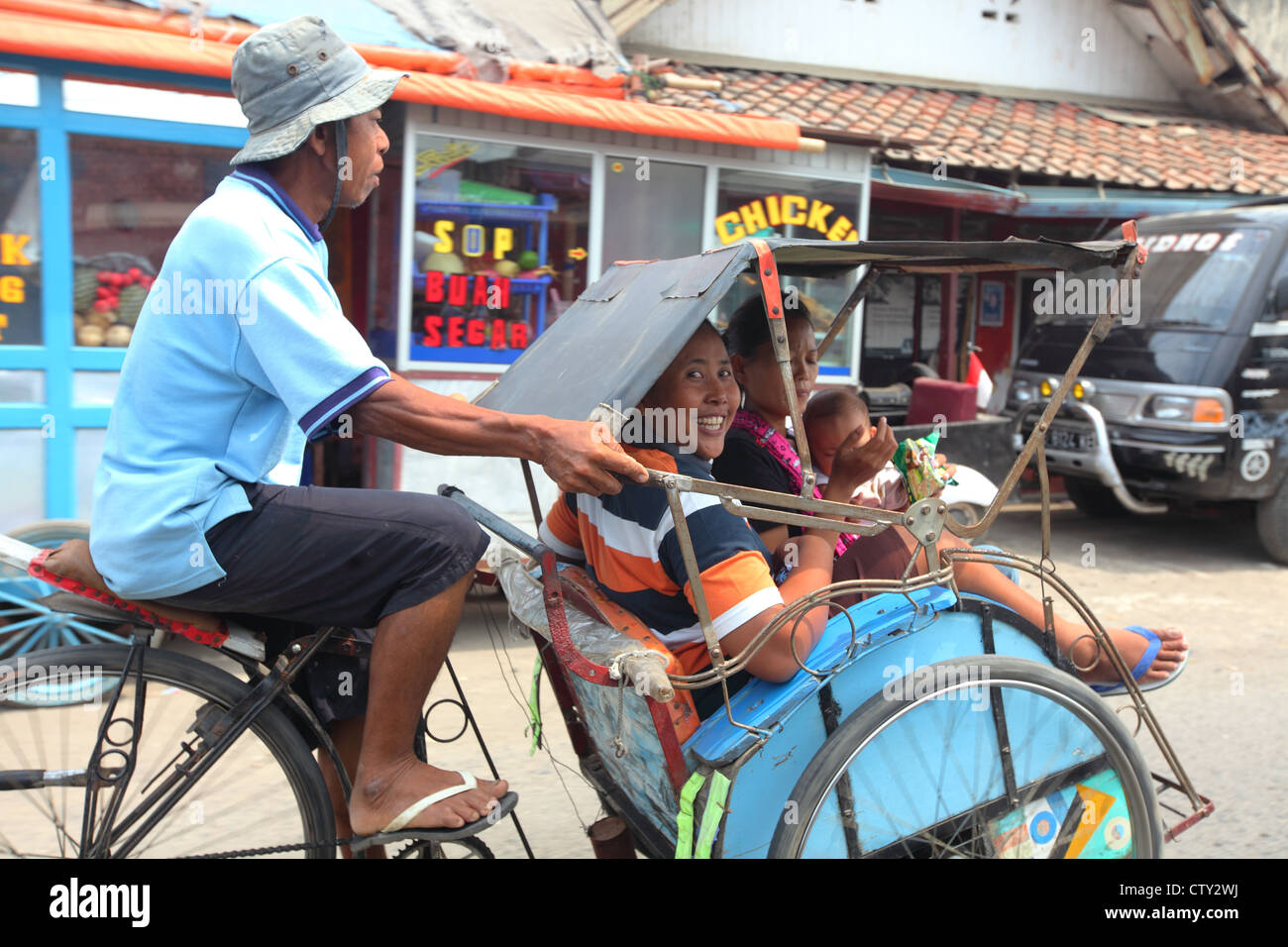 Java road hi-res stock photography and images - Alamy