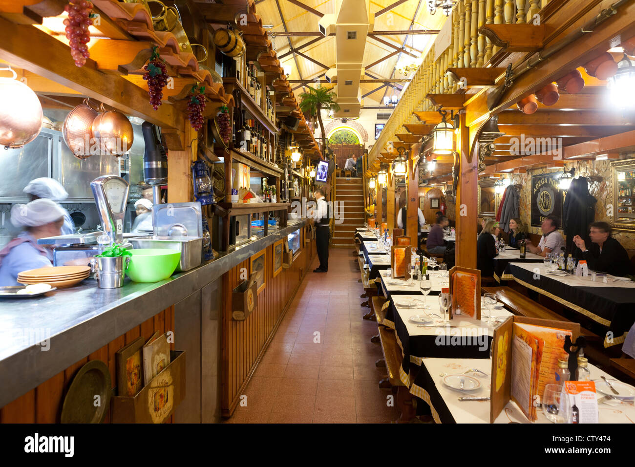 Faro restaurant hi-res stock photography and images - Alamy