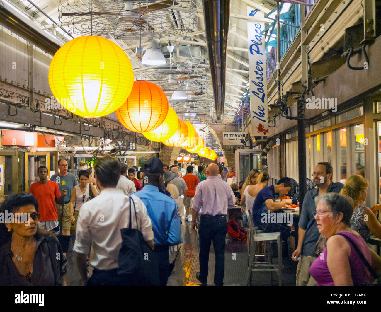Chelsea market and the highline hi-res stock photography and images - Alamy