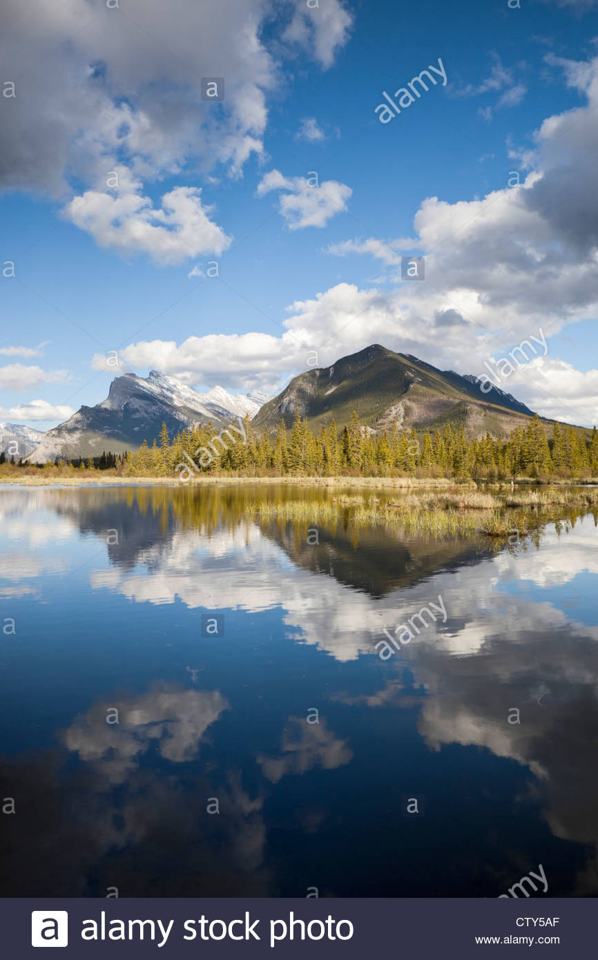 Mount Rundle Vermillion Lakes High Resolution Stock Photography and ...