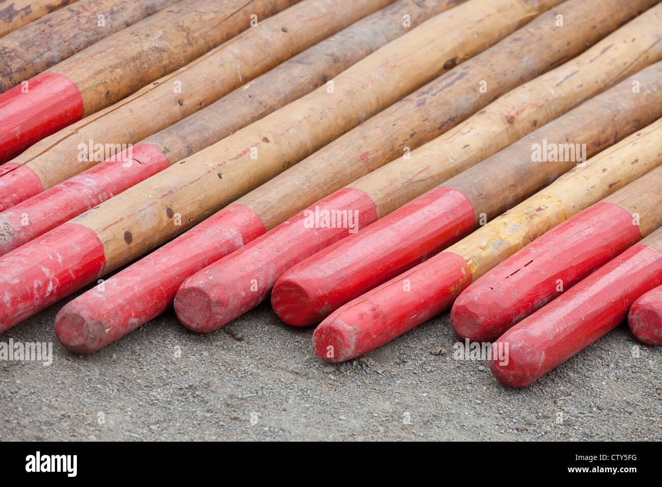 Caber toss hi-res stock photography and images - Alamy