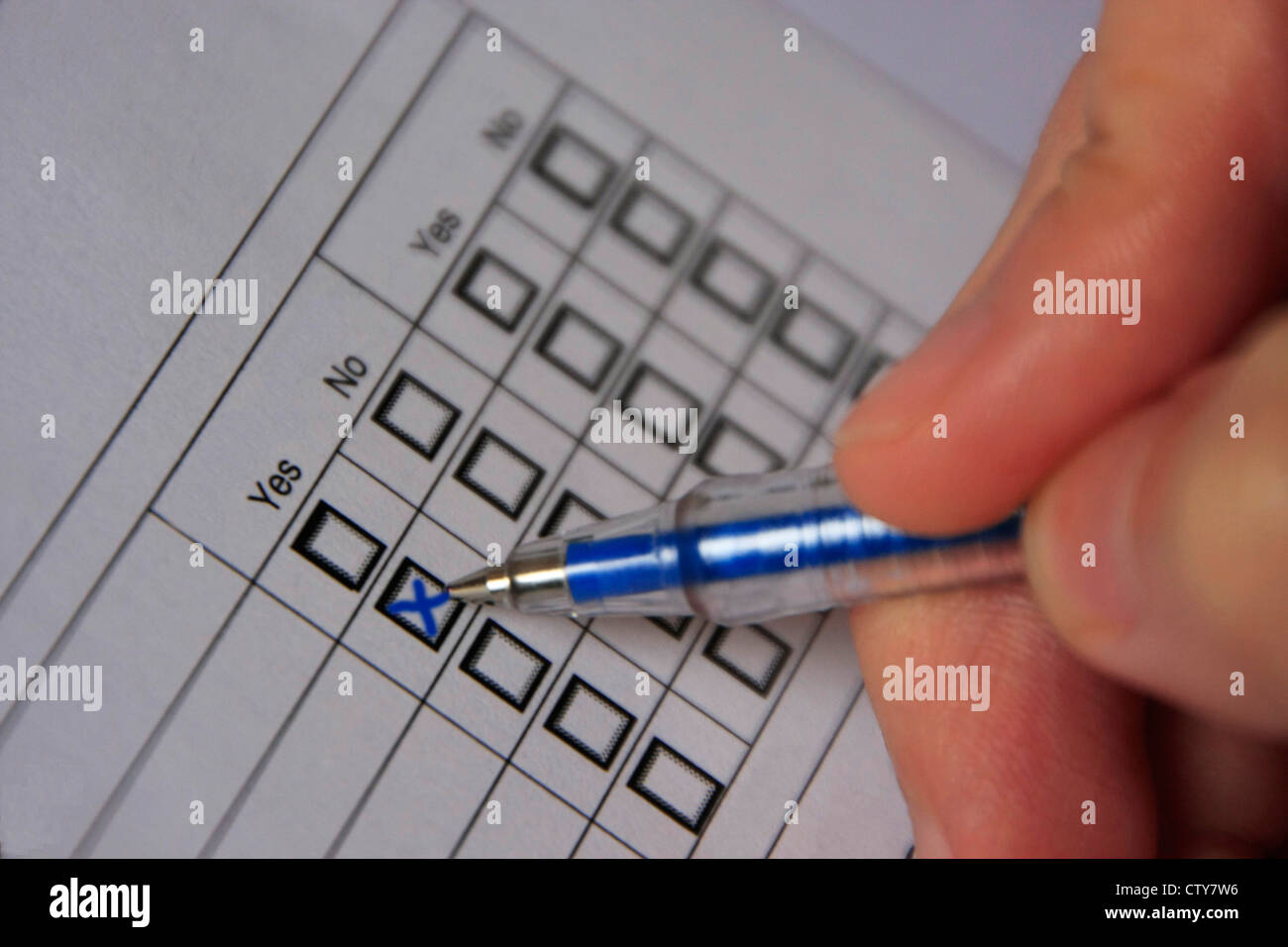 Check box yes or no Stock Photo - Alamy