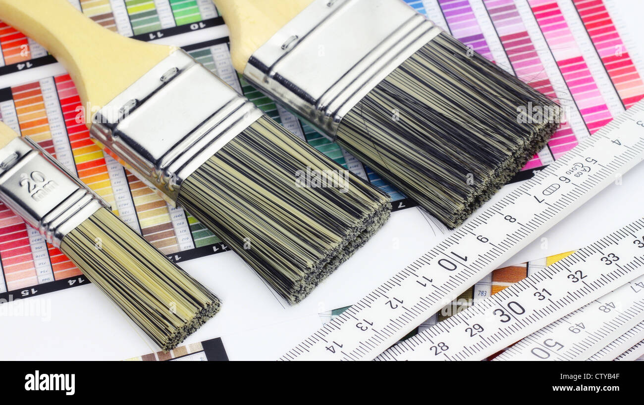 Brushes and chart hi-res stock photography and images - Alamy