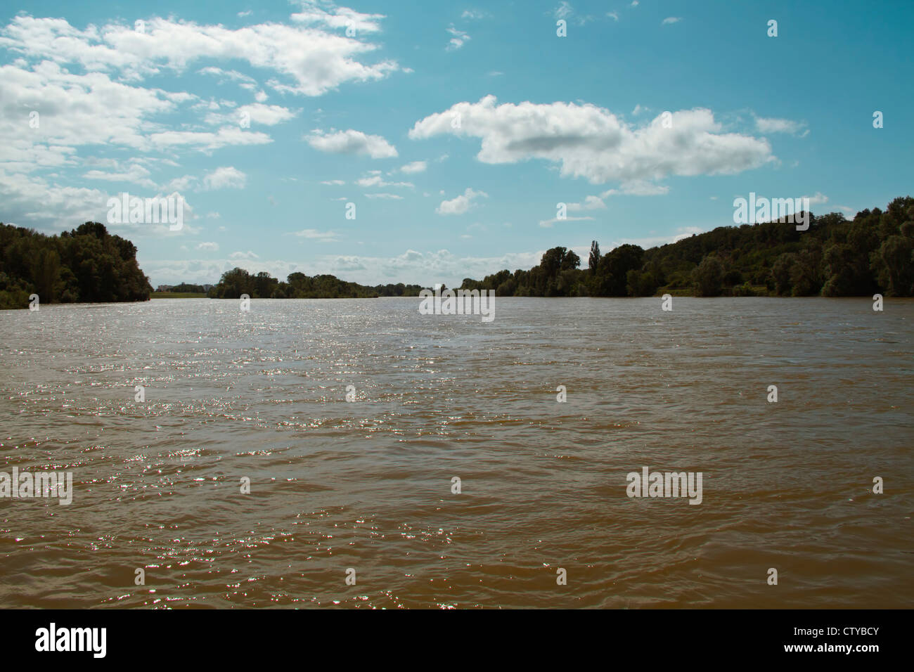 Flowing river loire hi-res stock photography and images - Alamy