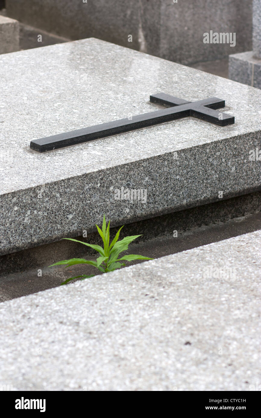 Christian grave hi-res stock photography and images - Alamy