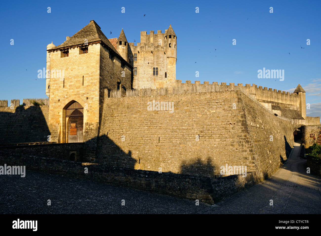 Beynac Castle High Resolution Stock Photography and Images - Alamy