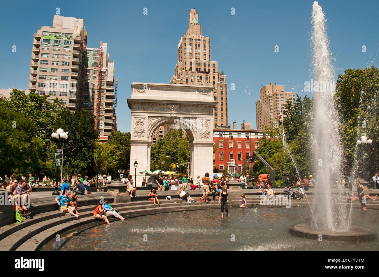 Washington Square Park West Village ( Greenwich ) Manhattan New York ...
