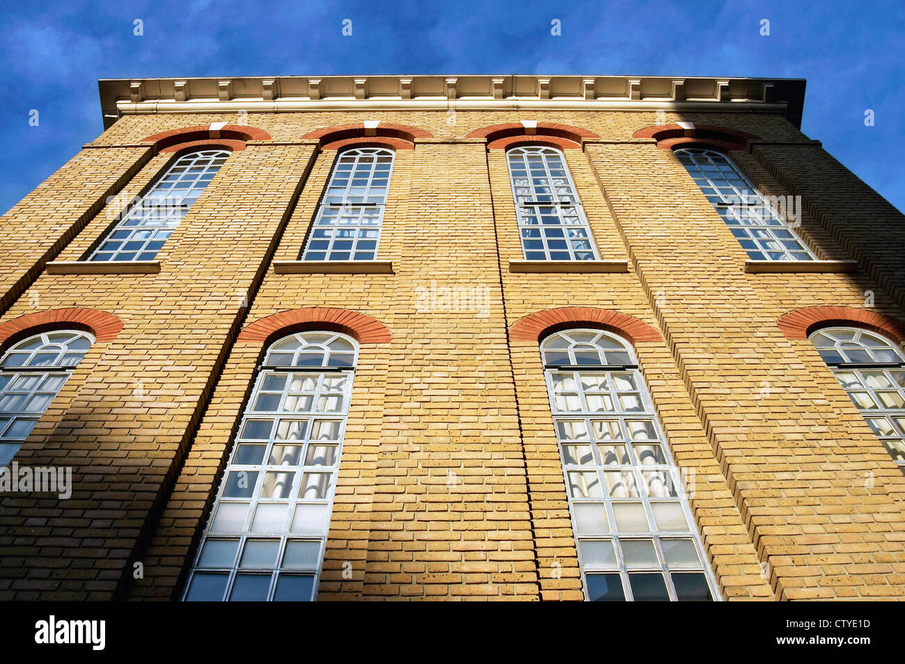 Victorian Warehouses Stock Photos & Victorian Warehouses Stock Images ...