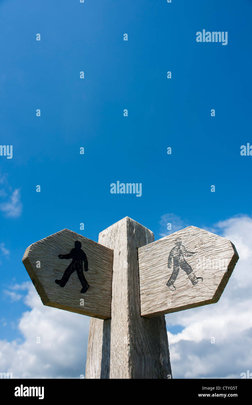 Tenby sign hi-res stock photography and images - Alamy