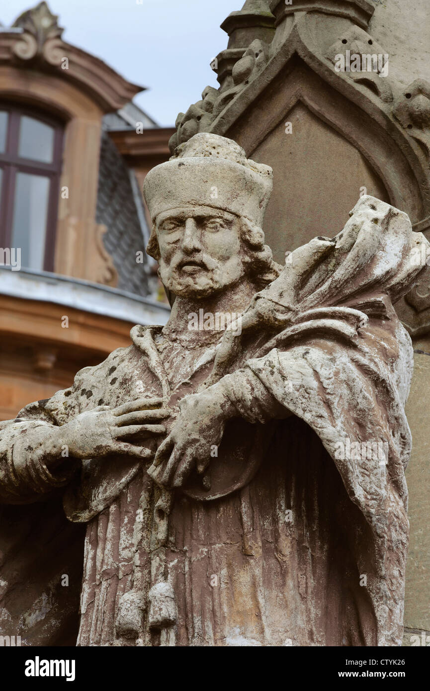 Cross of justice hi-res stock photography and images - Alamy