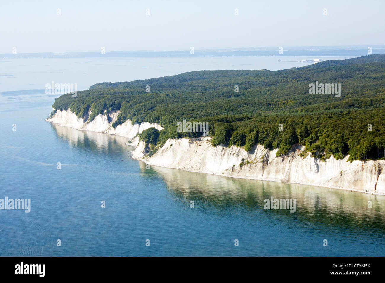 White cliffs aerial hi-res stock photography and images - Alamy