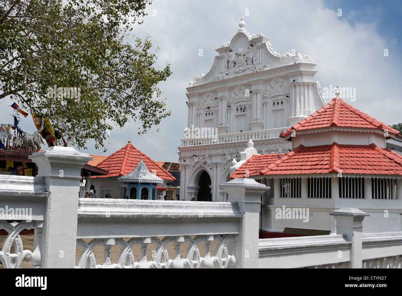 Baroque image house at Kande Vihara Buddhist temple, Aluthgama, Sri ...