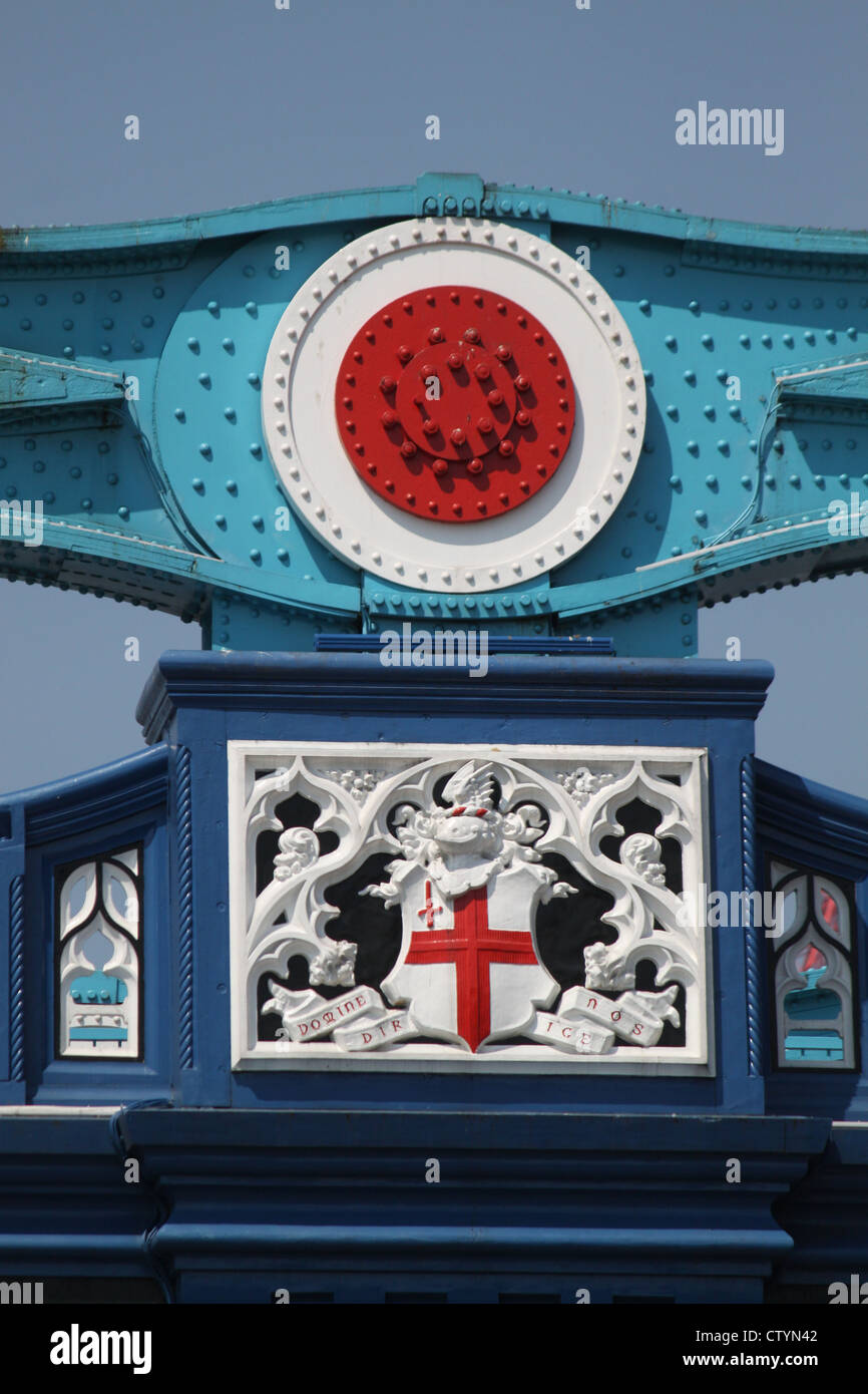 Crest of london hi-res stock photography and images - Alamy