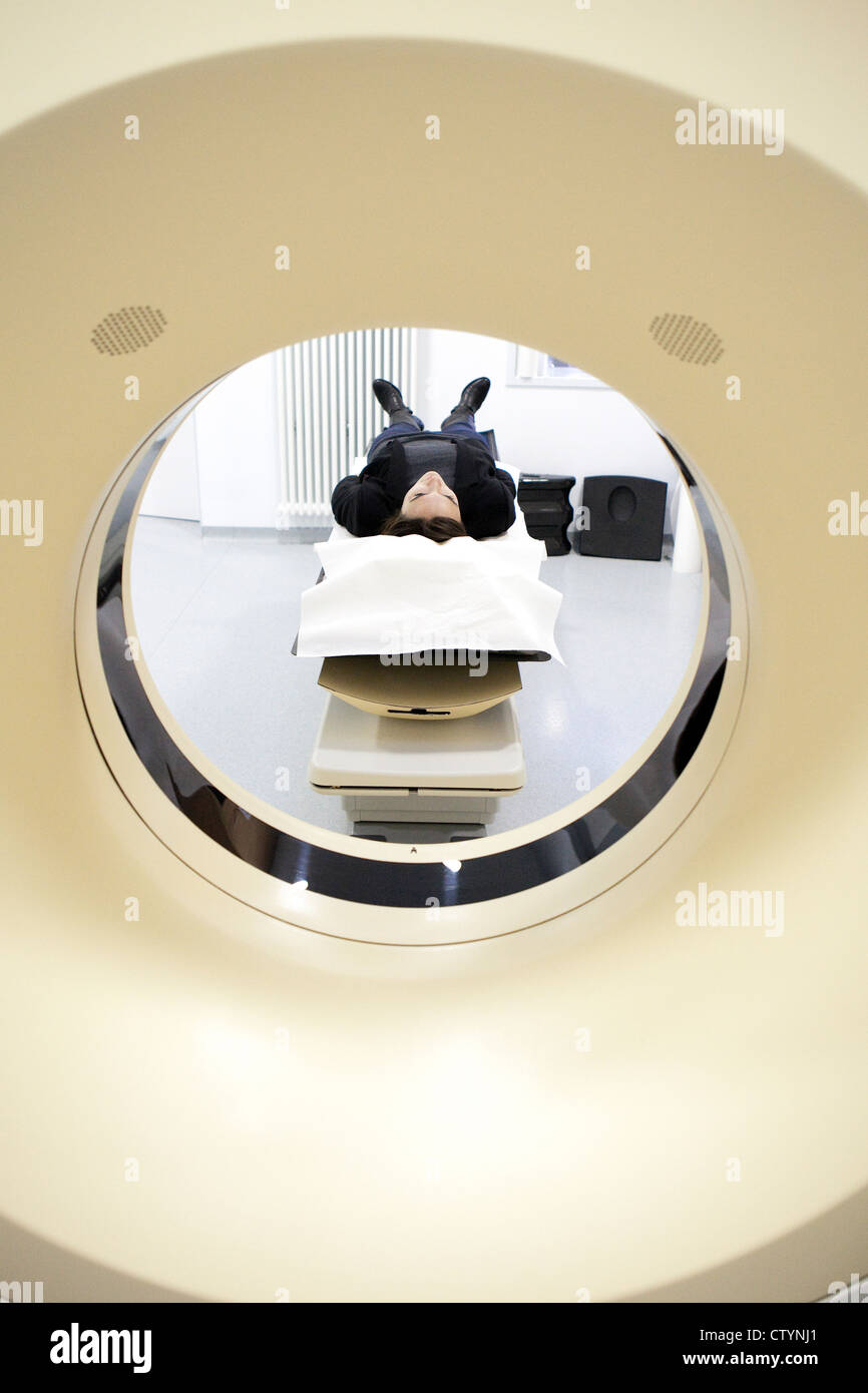 Full body scan mri hi-res stock photography and images - Alamy