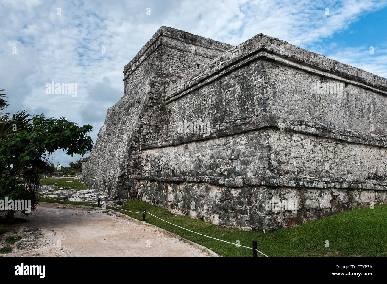 El Castillo, Tulum Maya archaeological site, Tulum, Riviera Maya ...