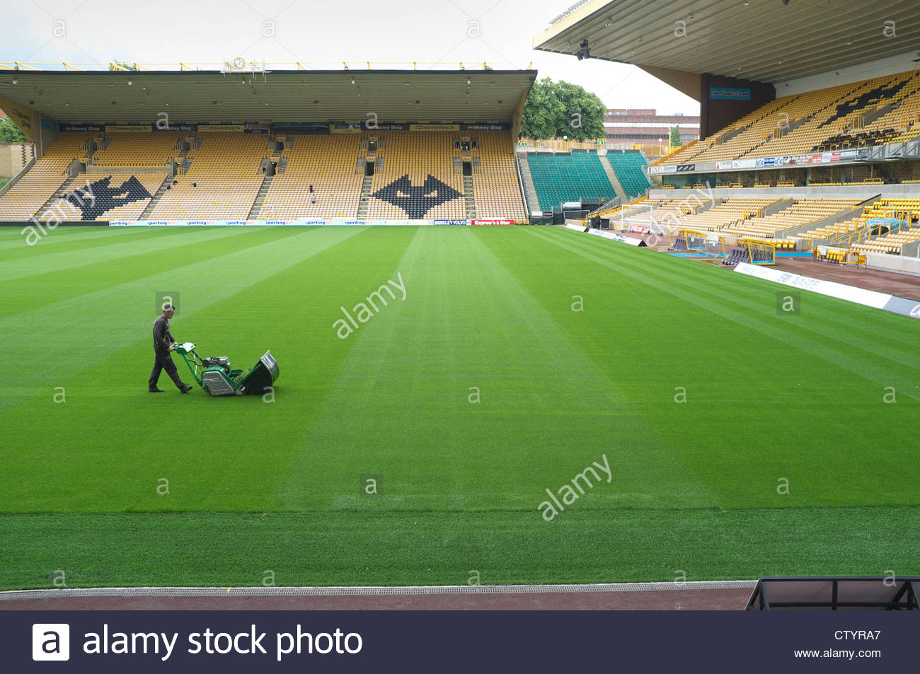 Wolves Football Ground High Resolution Stock Photography and Images - Alamy