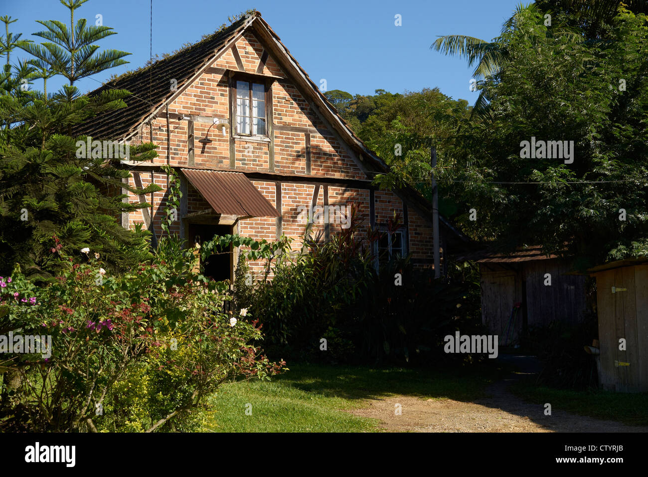 German-style farmhouse in the rural area of Blumenau Stock Photo - Alamy