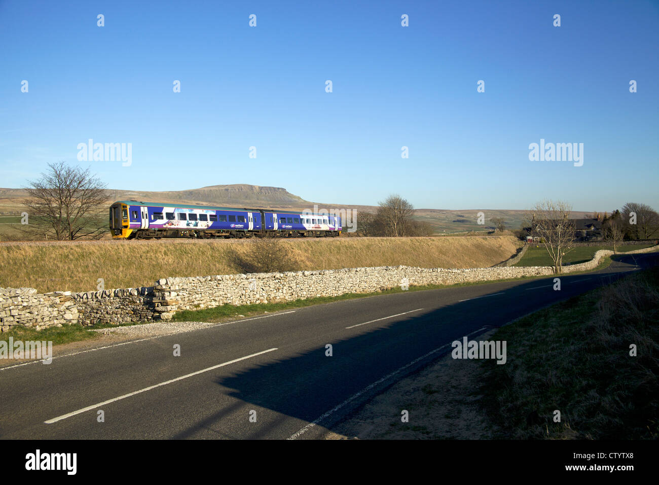 Selside hi-res stock photography and images - Alamy