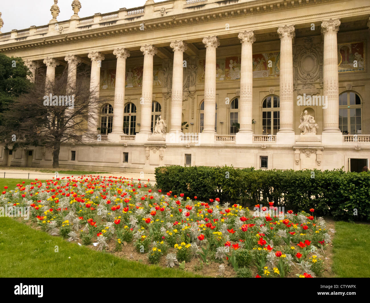 Exterior of the Grand Palais, Paris, France Stock Photo - Alamy