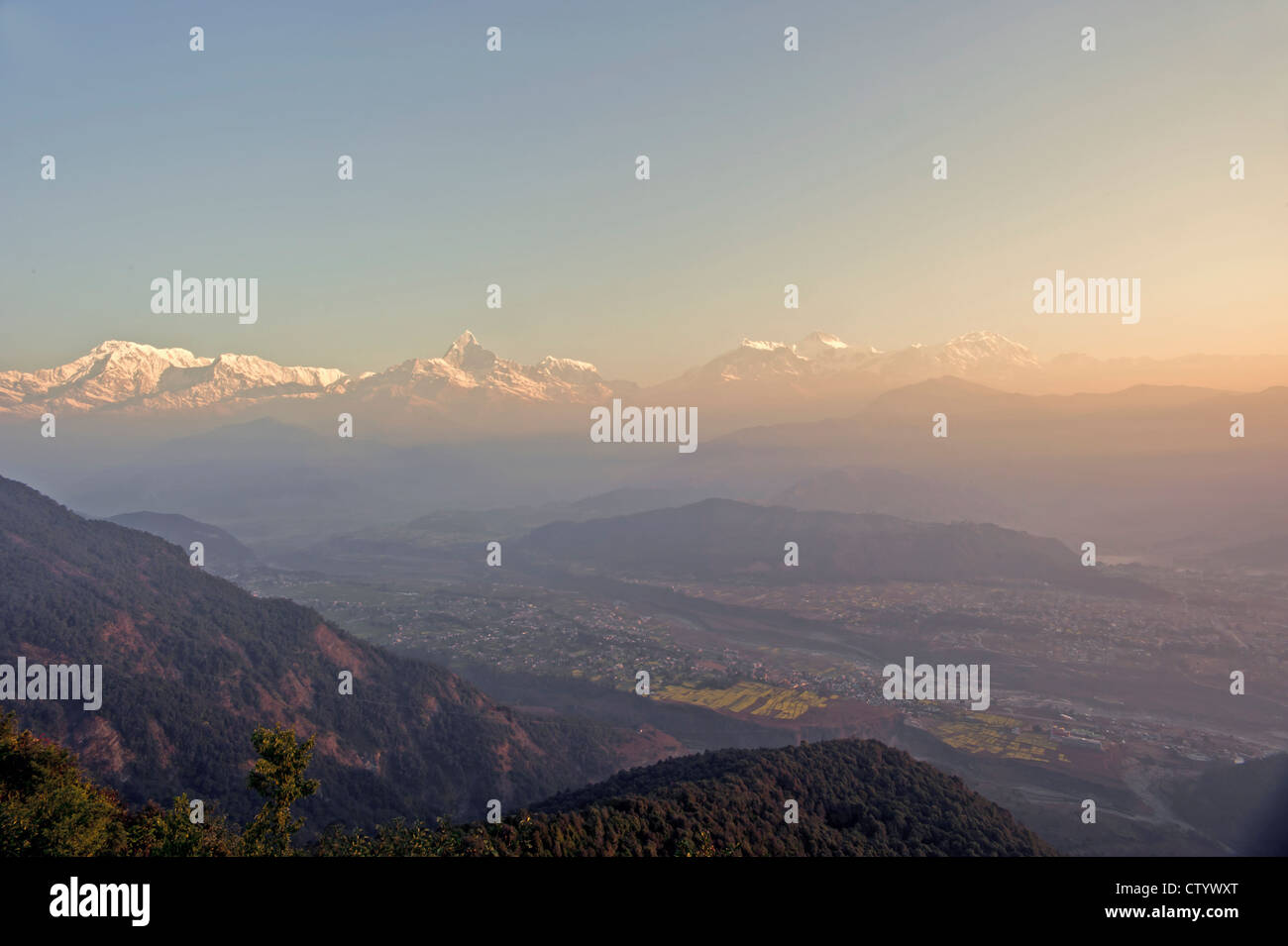 Fishtail plateau hi-res stock photography and images - Alamy