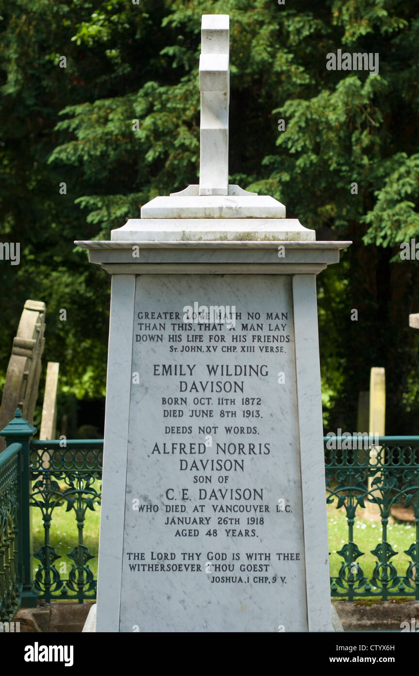Emily davison memorial hi-res stock photography and images - Alamy