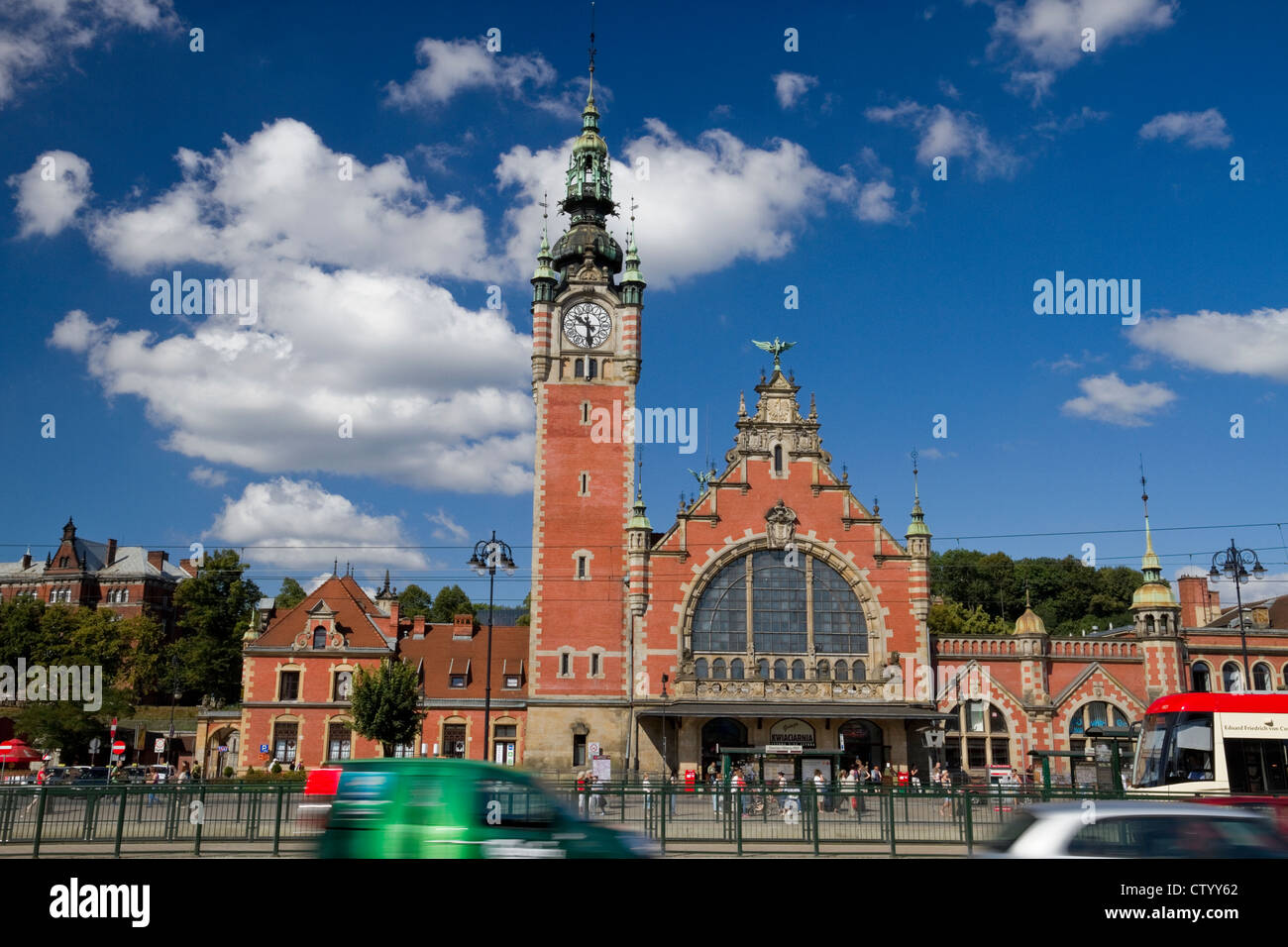 Facade Gdansk railway station Poland Stock Photo - Alamy
