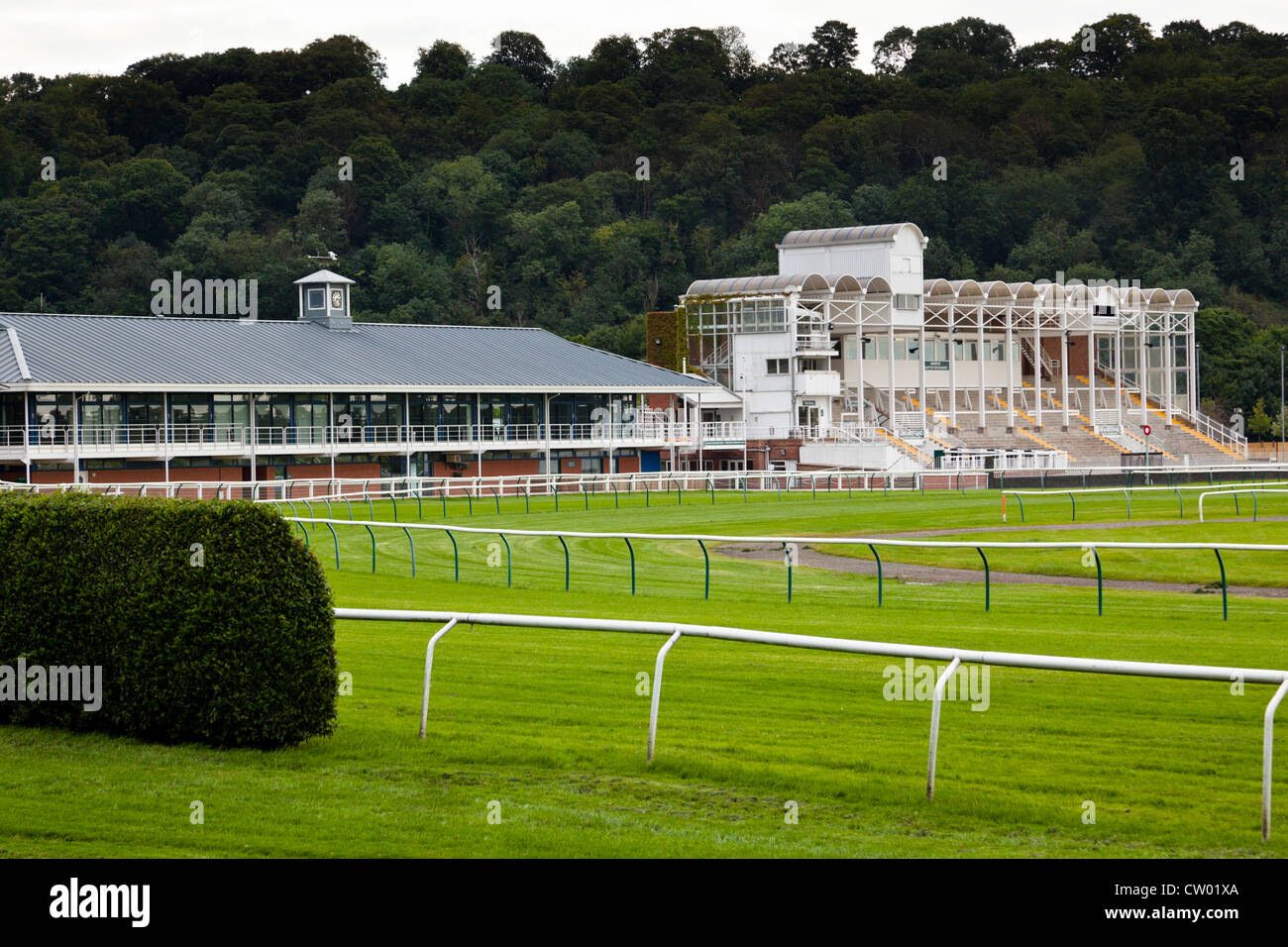 English racecourse hi-res stock photography and images - Alamy