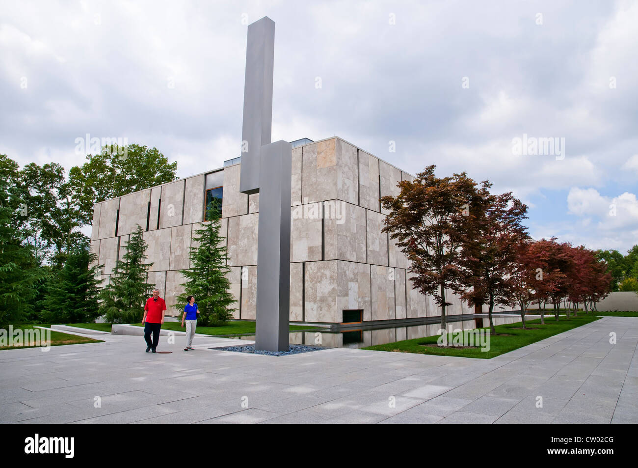 Monument in front of new building of famous Barnes Foundation Museum ...