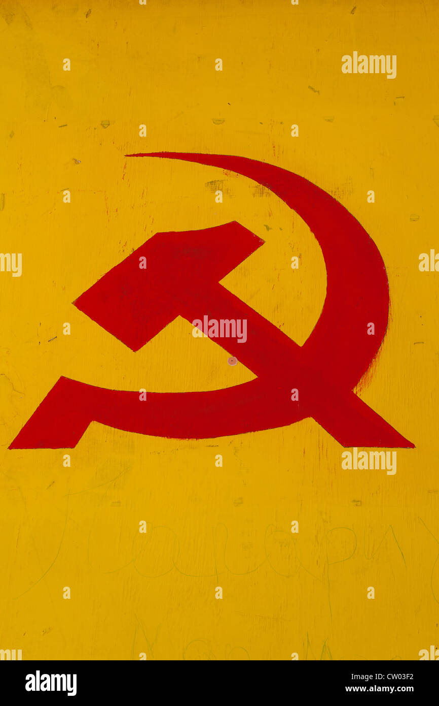 Old Soviet Union Hammer and sickle emblem. Greece Stock Photo - Alamy