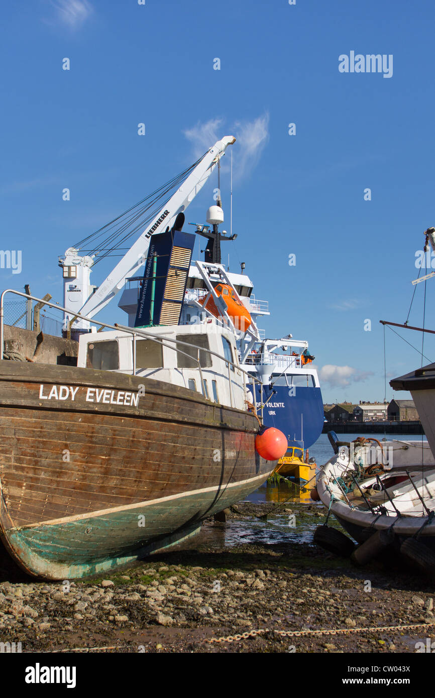 FerryDen Fishing Boats. Montrose Harbour Scotland UK Stock Photo - Alamy