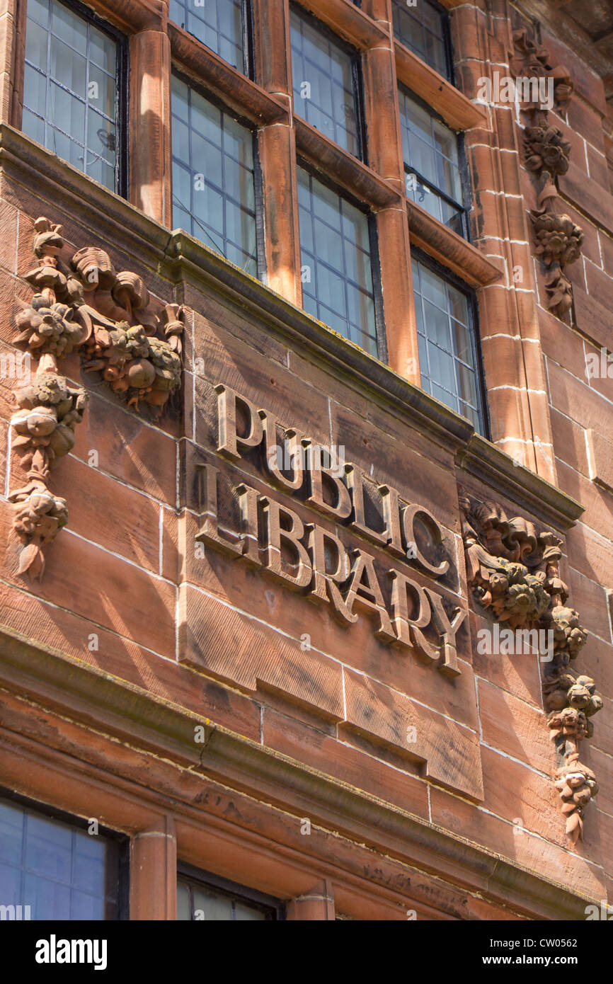 Public library sign hi-res stock photography and images - Alamy