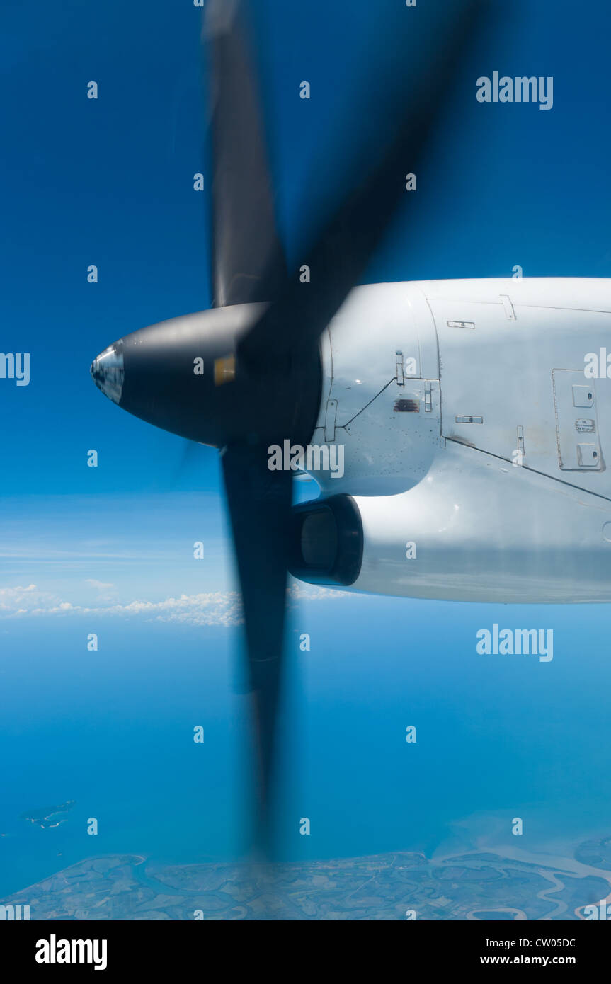 rotating propeller seen from inside a commercial plane Stock Photo - Alamy